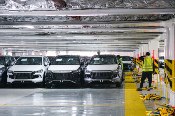 BYD Accelerates Green Logistics in PH with 1,500 NEV Deployment – Turbo ...